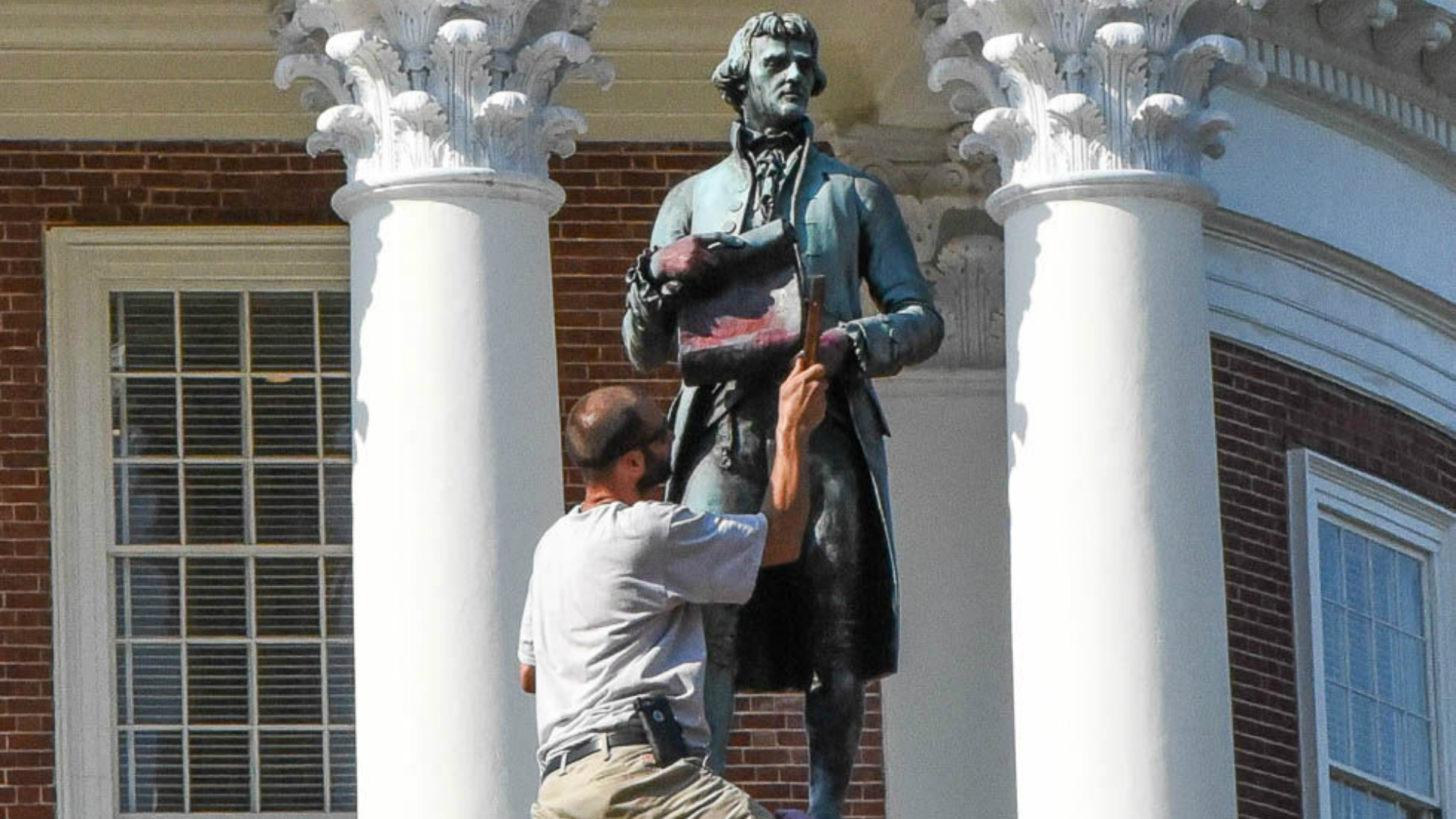 Thomas Jefferson Statue Defaced at University of Virginia